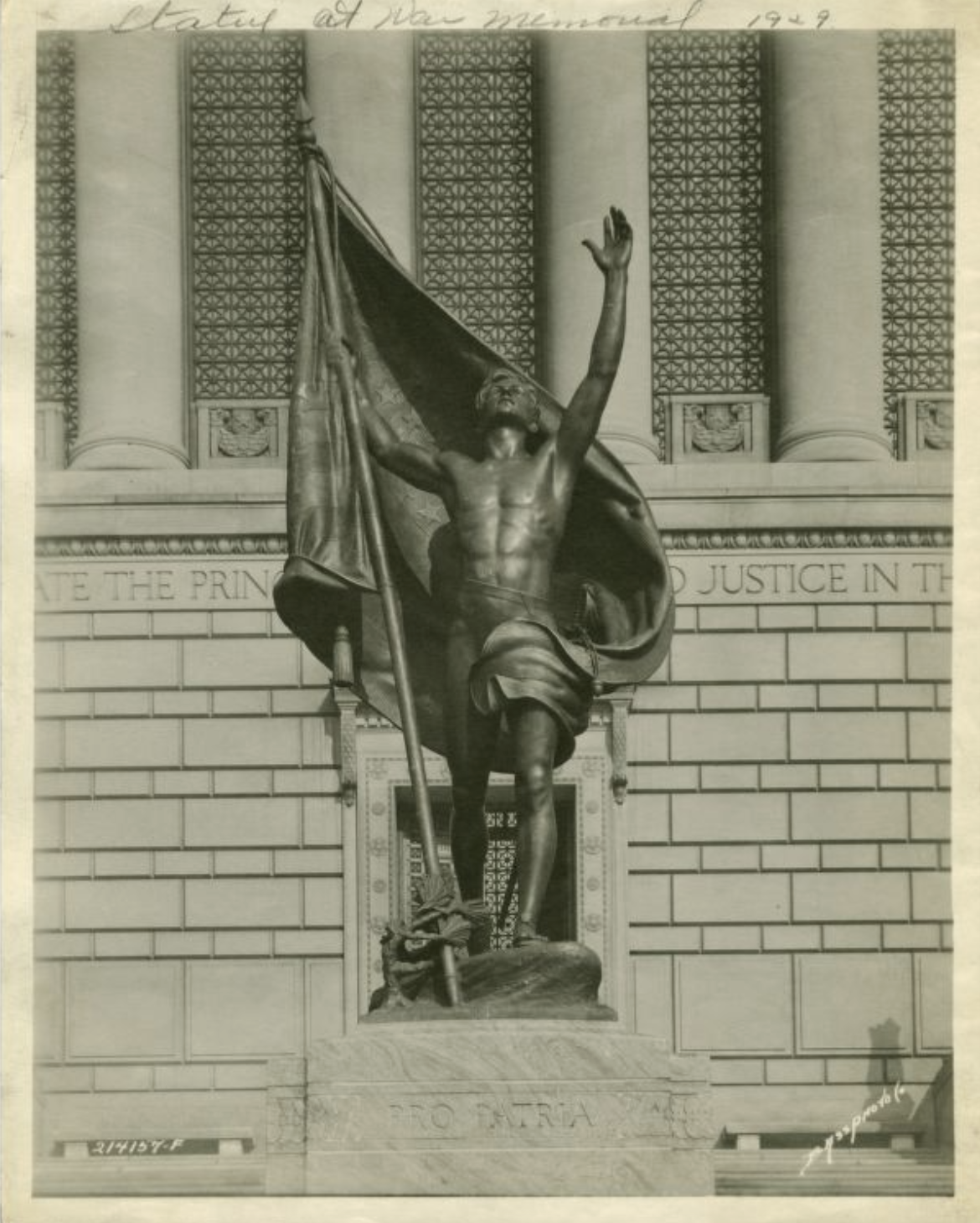 Sculpture - Encyclopedia of Indianapolis