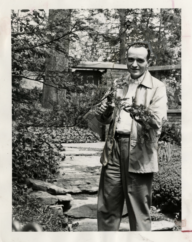 Allen Whitehill Clowes - Encyclopedia of Indianapolis