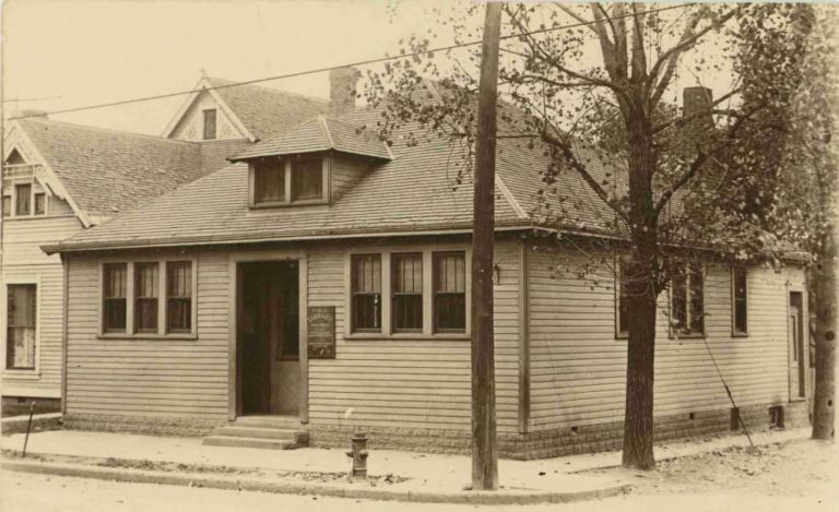 The Indianapolis Public Library - Encyclopedia of Indianapolis